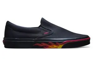 VANS Classic Slip-on Sneakers - Black/flames