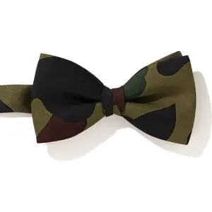A BATHING APE 1st Camo Bow Tie - Green