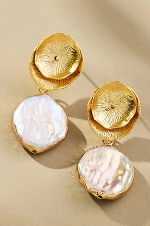 SET & STONES Reese Pearl Drop Earrings - Gold