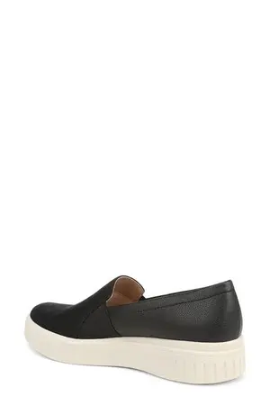 LIFESTRIDE Grandeur Slip-on Sneakers - Black