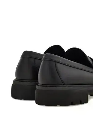 FERRAGAMO Gancini Leather Loafers - Black