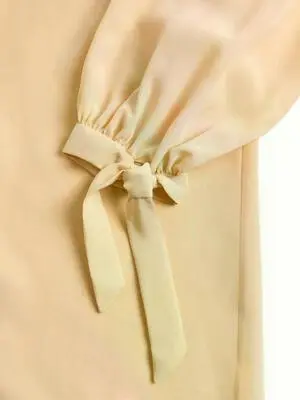 Valentino Garavani Crepe De Chine Shirt With Scarf Detail - Neutrals