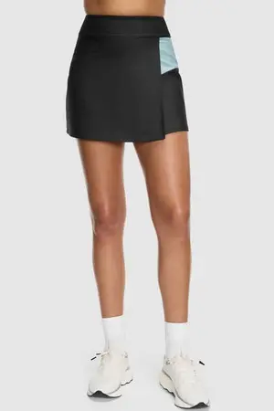 PELOTON Endurance Light Run Skort - Jet Black