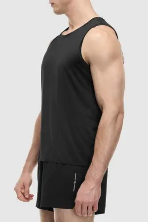 PELOTON Interlock Bonded Tank - Jet Black