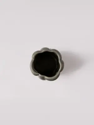 RAAWII Vases Lifestyle - Charcoal