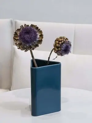 RAAWII Vases Lifestyle - Blue