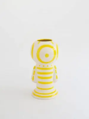 RAAWII Vases Lifestyle - Yellow