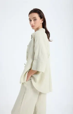 MONLICIA Iyan Linen Oversized Shirt - Beige