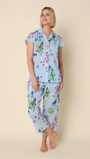 THE CAT'S PAJAMAS Floral Cotton Voile Short-sleeved Capri Pajama Set - Deerly