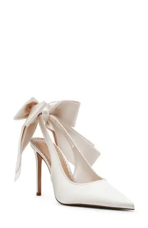 Steve Madden Bow Detailing Pumps