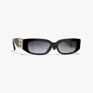 Chanel Oval Sunglasses - Black