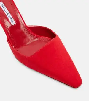 Manolo Blahnik Moiramu Suede Mules