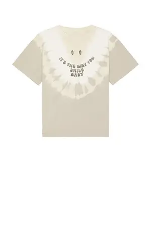 MAISON MARGIELA Smile Tee In Grey - Beige  White  & Grey