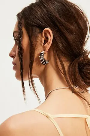 Free People Zuzu Hoop Earrings - Silver