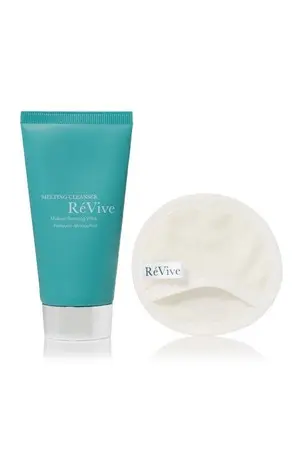 RÉVIVE® Melting Cleanser Makeup Removing Wash - No Color