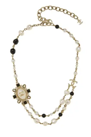 Chanel Cc Faux Pearl Necklace - Multi