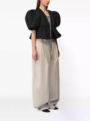 ANOUKI Puff-sleeve Blouse
