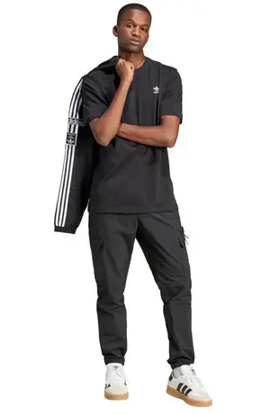 ADIDAS ORIGINALS Trefoil Essentials Cotton T-shirt - Black