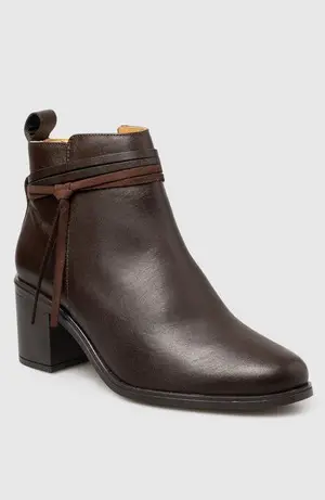 MANELA Alex Leather Chelsea Bootie