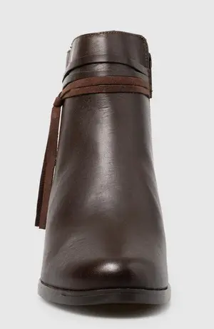 MANELA Alex Leather Chelsea Bootie