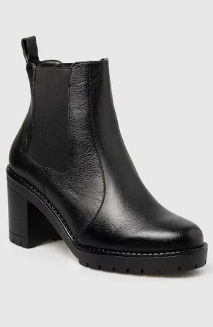 MANELA Pera Block Heel Chelsea Bootie