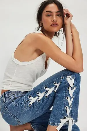DRIFTWOOD Straight Leg Jeans With Lace Detailing Medium Wash