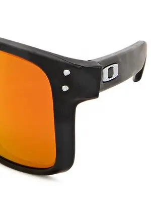 Oakley Square-neck Sunglasses