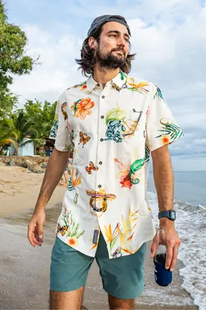 BAJA LLAMA Land Before Floral7-seas Button Up