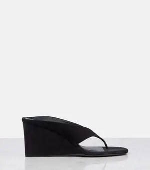 Alaïa Cube 75 Suede Wedge Thong Sandals - Black