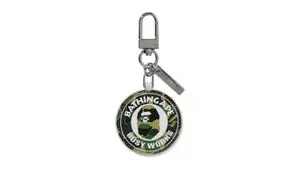 A BATHING APE Abc Camo Busy Works Keychain Keychain - Green