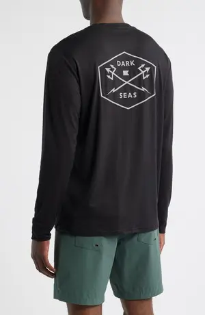 DARK SEAS Long Sleeve Performance Graphic T-shirt