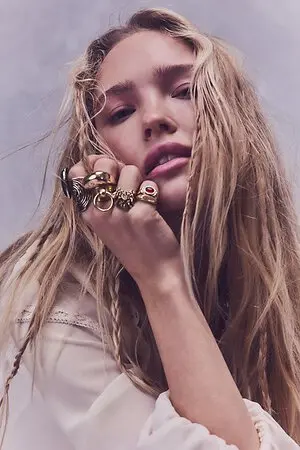 FREE PEOPLE Dovie Ring