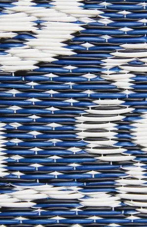 MAD MATS Garland Blue & White