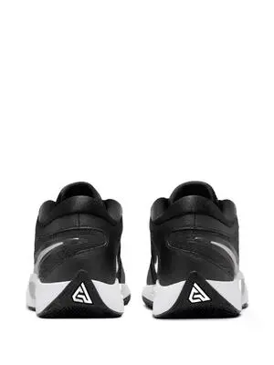 Nike Giannis Zoom Freak 6 Sneakers