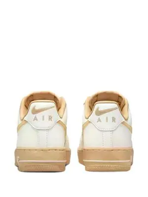 Nike Air Force 1 '07 Sneakers - Neutrals
