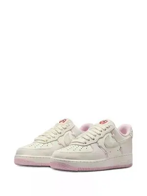 Nike Air Force 1 Low Valentine's Day Sneakers - Neutrals