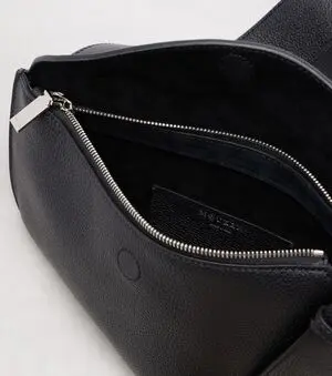 Alexander McQueen T-bar Sling Leather Shoulder Bag - Black