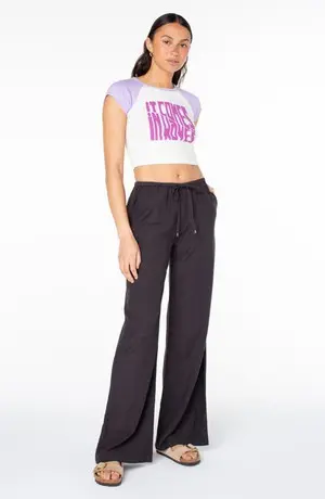 Roxy Graphic Cropped T-shirt