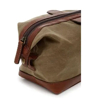 KORCHMAR Ryder Toiletry Kit - Olive