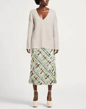 Alpha Studio V-neck Sweater
