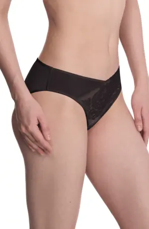 Natori Flora Lace Bikini Panty - Black