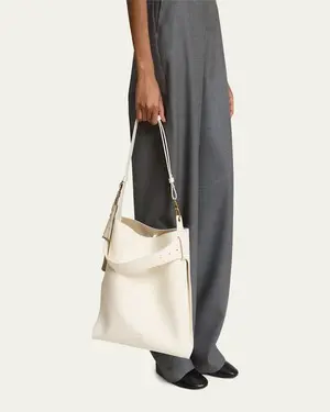 Givenchy Day Hobo Bag In Smooth Leather