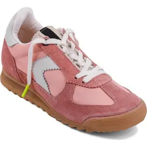 SHU SHOP Suri Sneakers - Blush Suede
