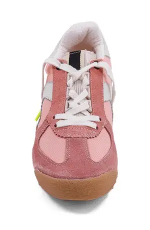 SHU SHOP Suri Sneakers - Blush Suede