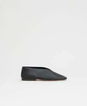 MANSUR GAVRIEL Square Soft V Flats - Black