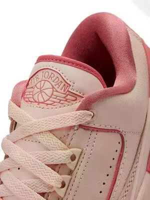 JORDAN 2/3 Sneakers - Pink