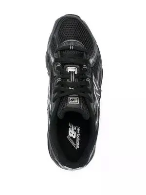 NEW BALANCE 740 Sneakers - Black