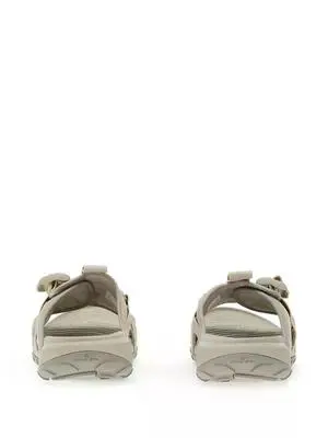 The North Face Logo Print Slides