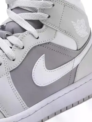Nike Air Jordan 1 Sneakers