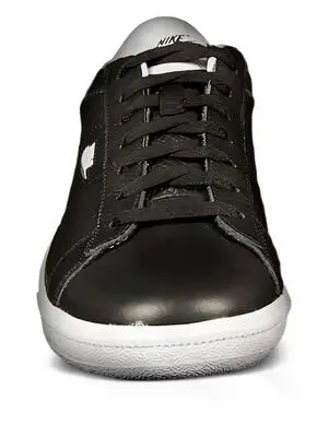 Nike X Supreme Sb Tennis Classic Sneakers - Black